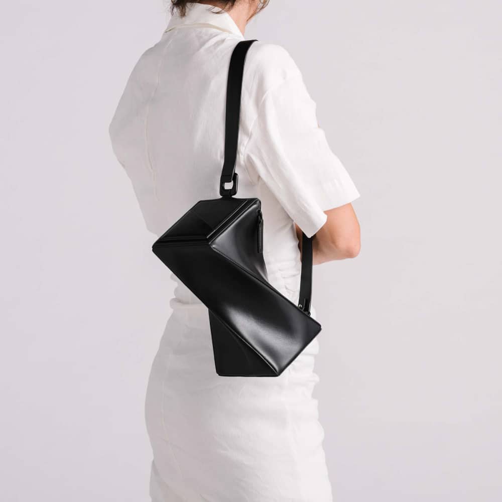 Stormi black bag | Coveti