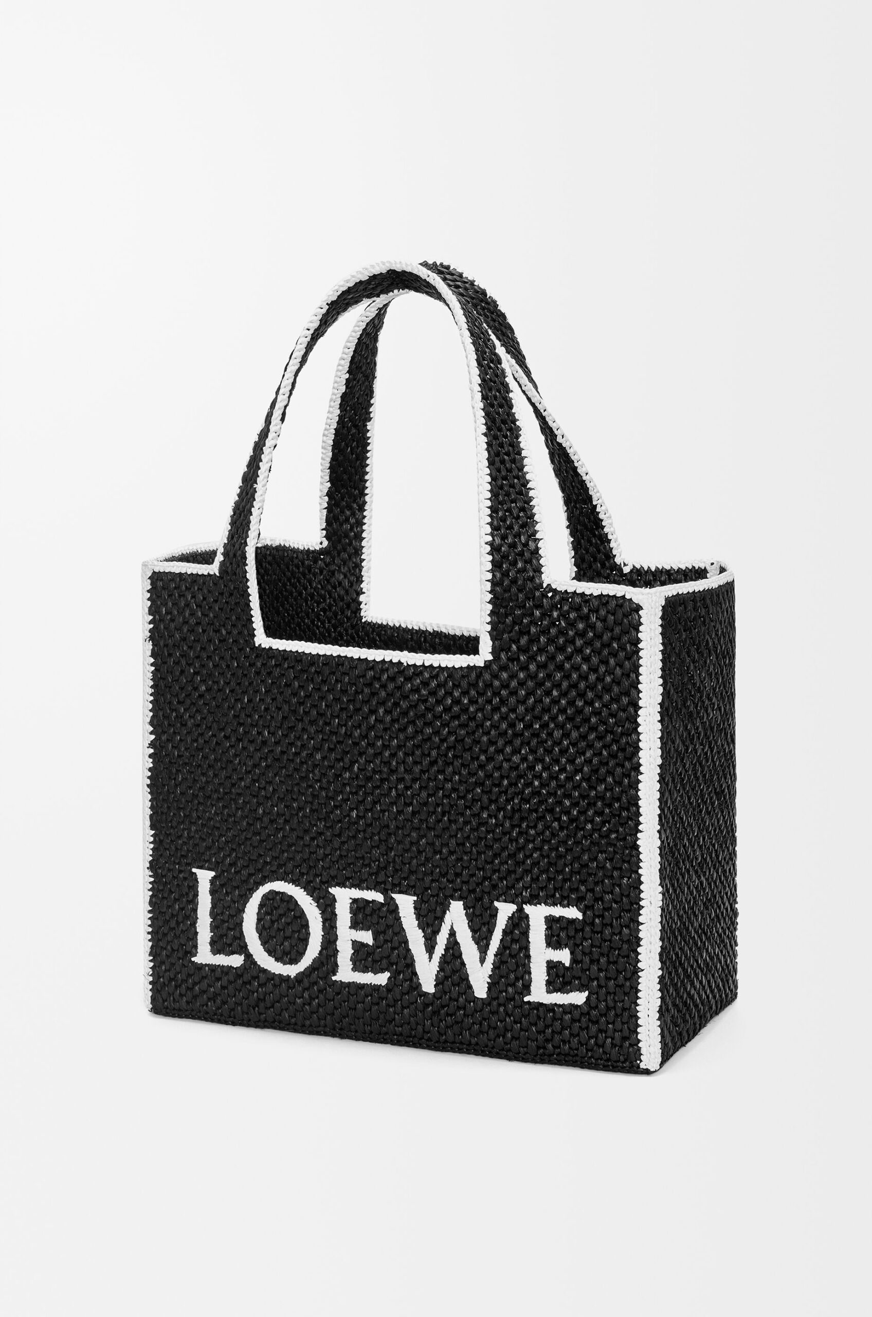 LOEWE Puzzle Bag | Luxe Leather & The Iconic Puzzle Bag | Coveti
