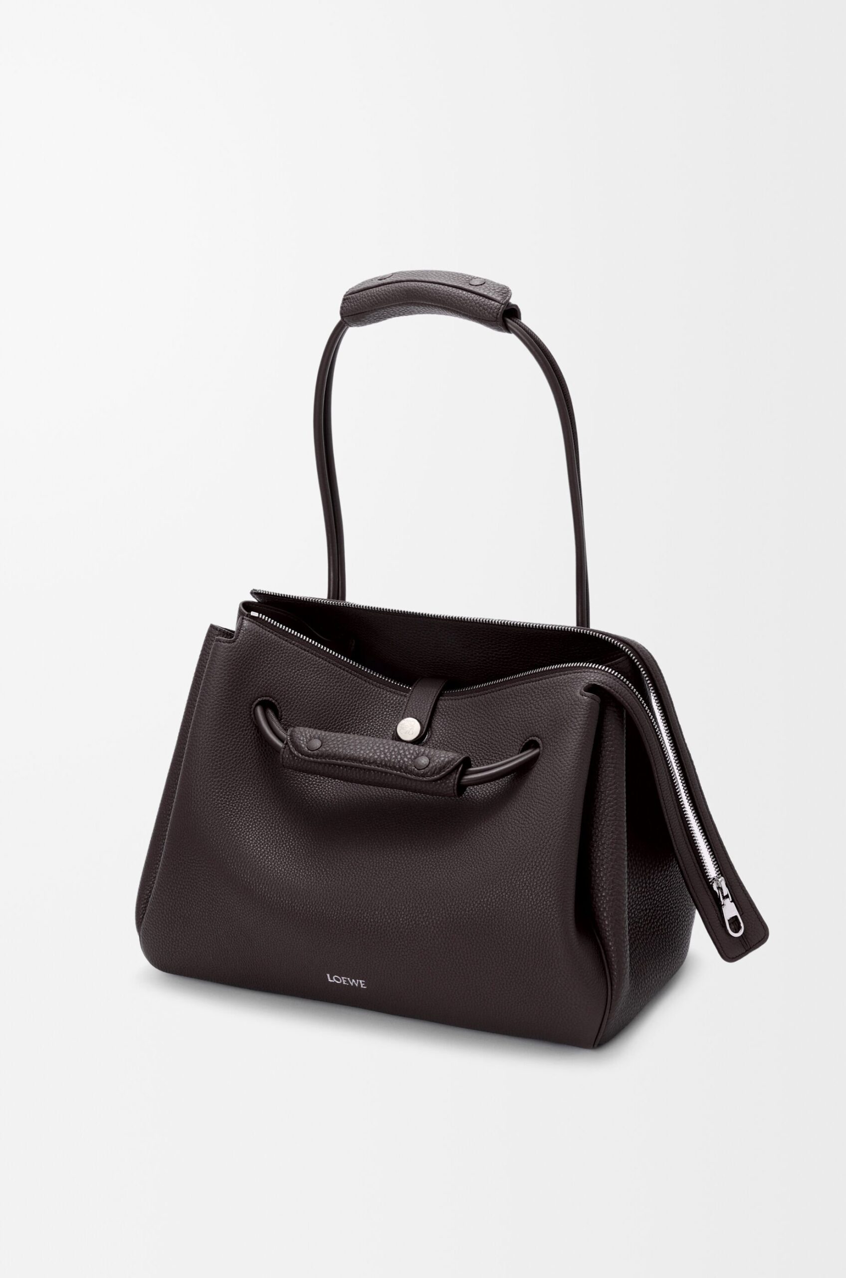 LOEWE Puzzle Bag | Luxe Leather & The Iconic Puzzle Bag | Coveti