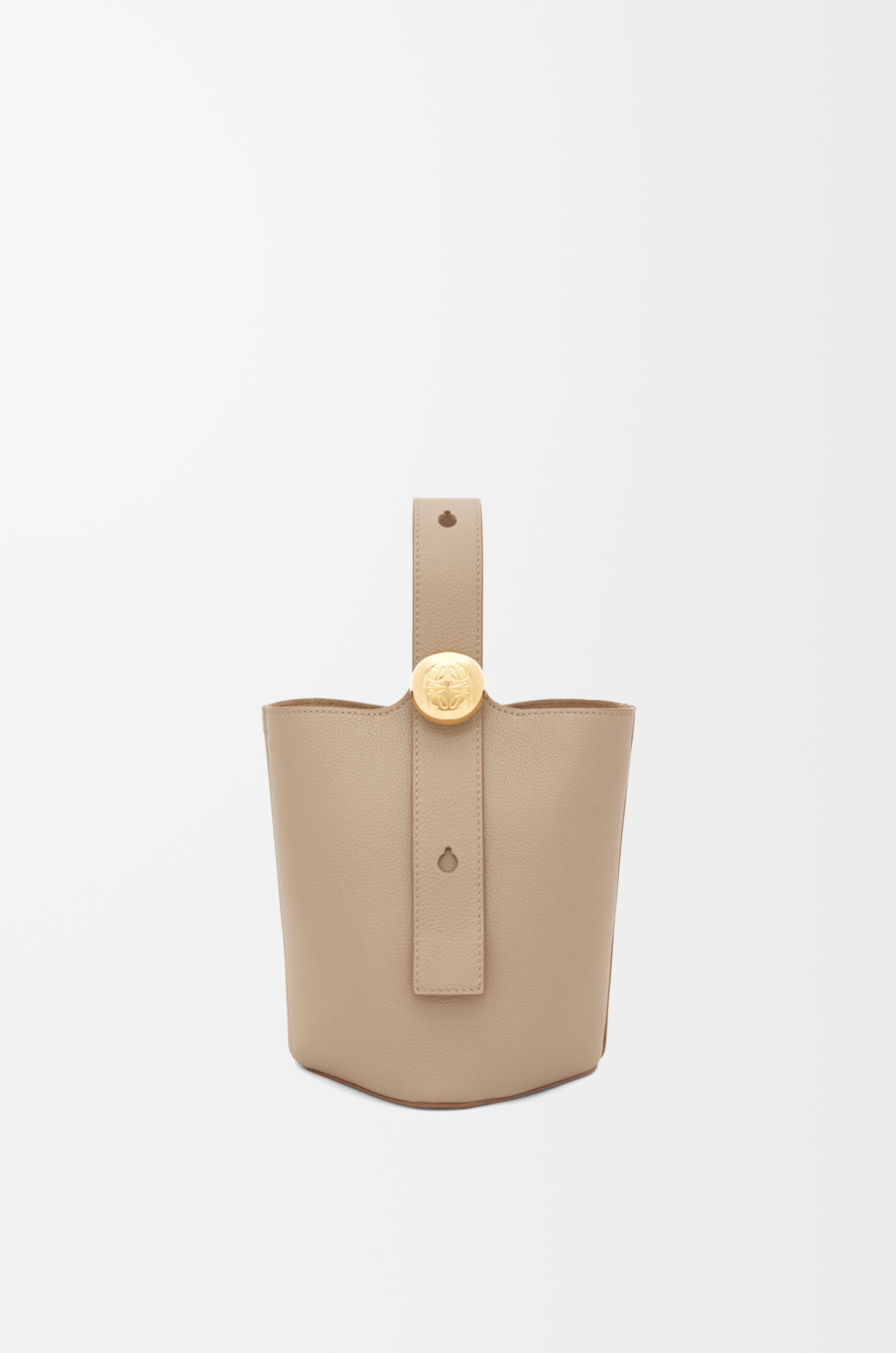 LOEWE Puzzle Bag | Luxe Leather & The Iconic Puzzle Bag | Coveti