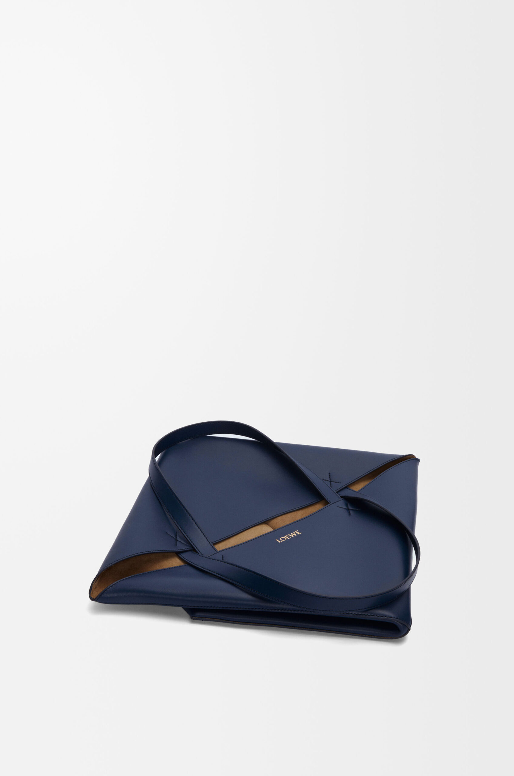 LOEWE Puzzle Bag | Luxe Leather & The Iconic Puzzle Bag | Coveti
