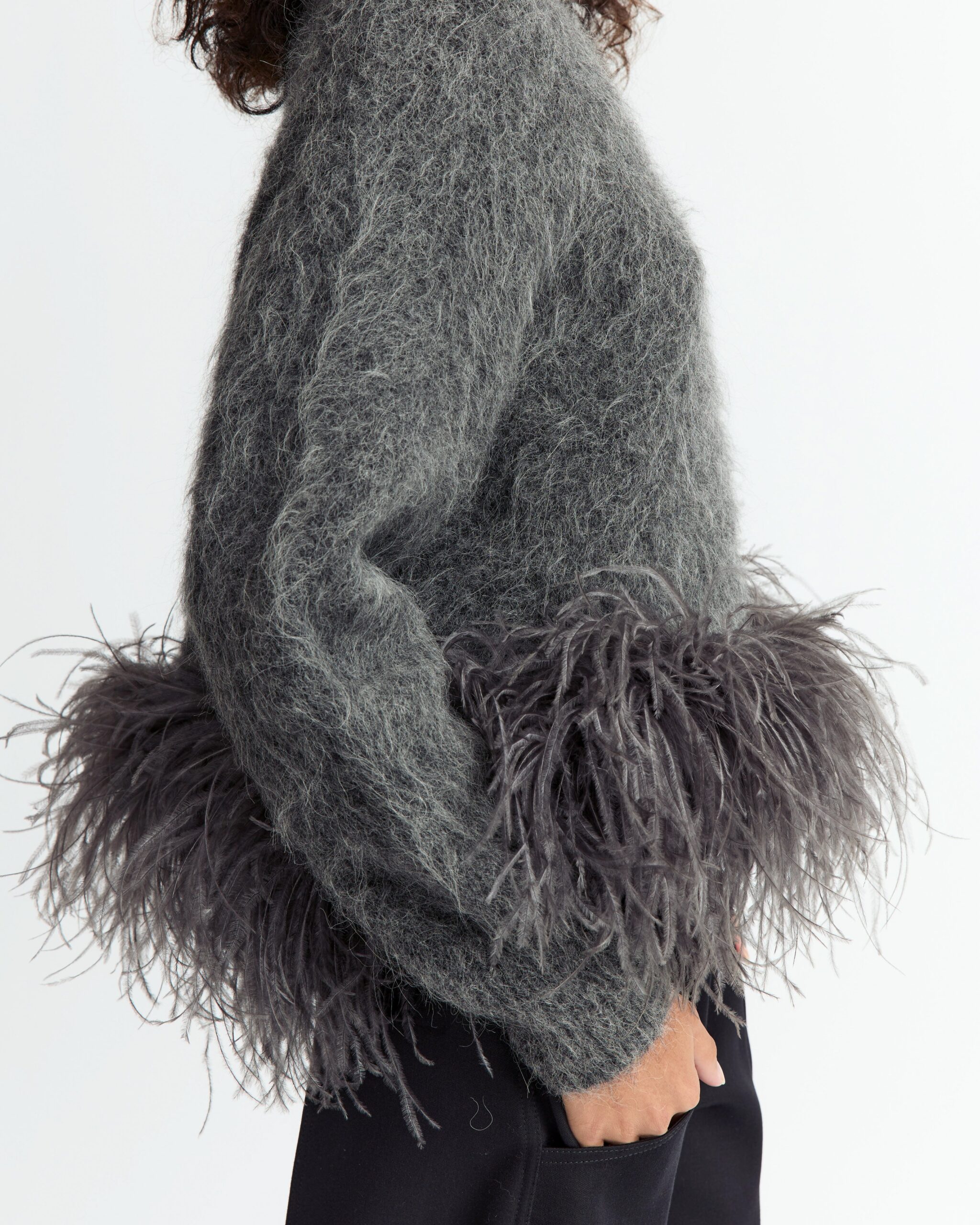 16Arlington Knitwear | Luxury Designer Collection | Coveti